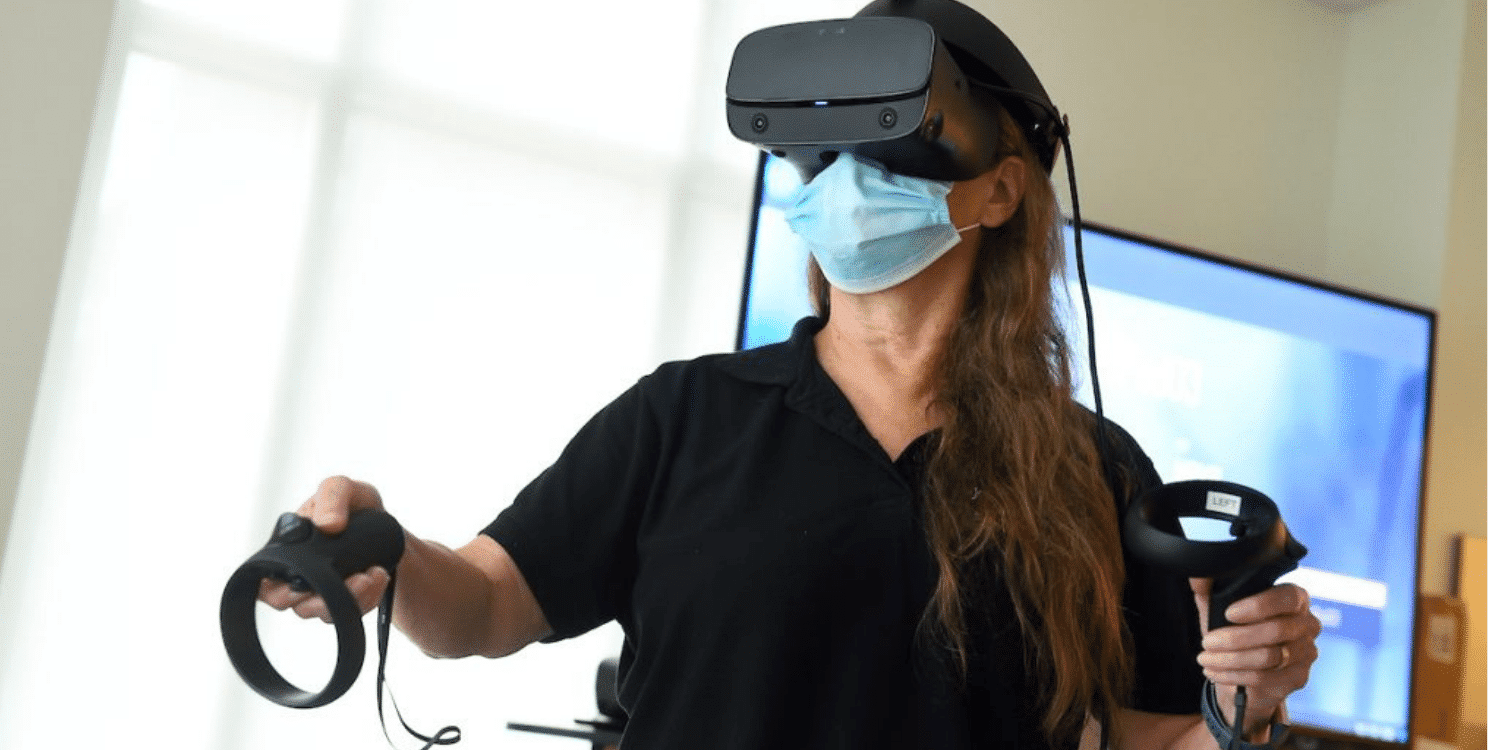 VR Simulation at Johns Hopkins University School of Nursing - Oxford ...